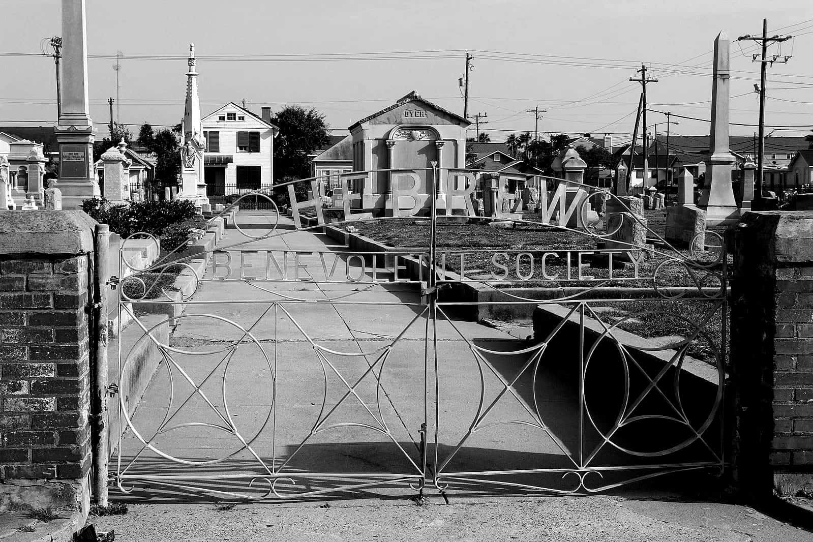 Galveston Old City Cemetery Tour | #1 Locally Owned Galveston Ghost Tours